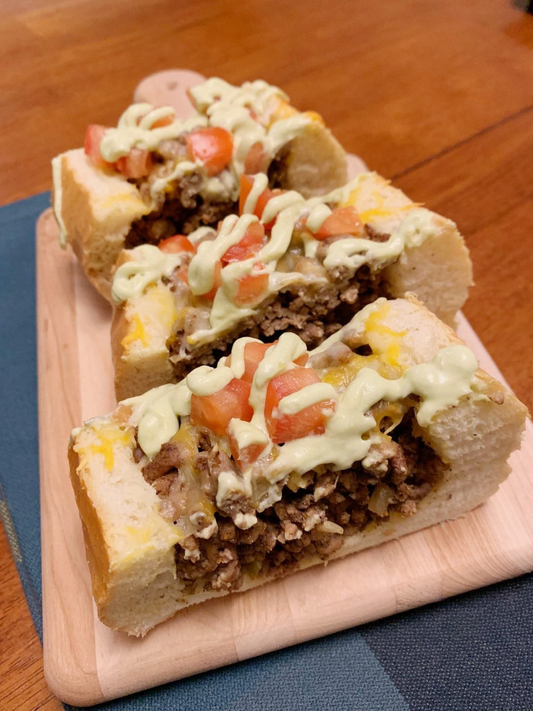 How to Make a Cheeseburger French Bread That Steals the Show - The ...