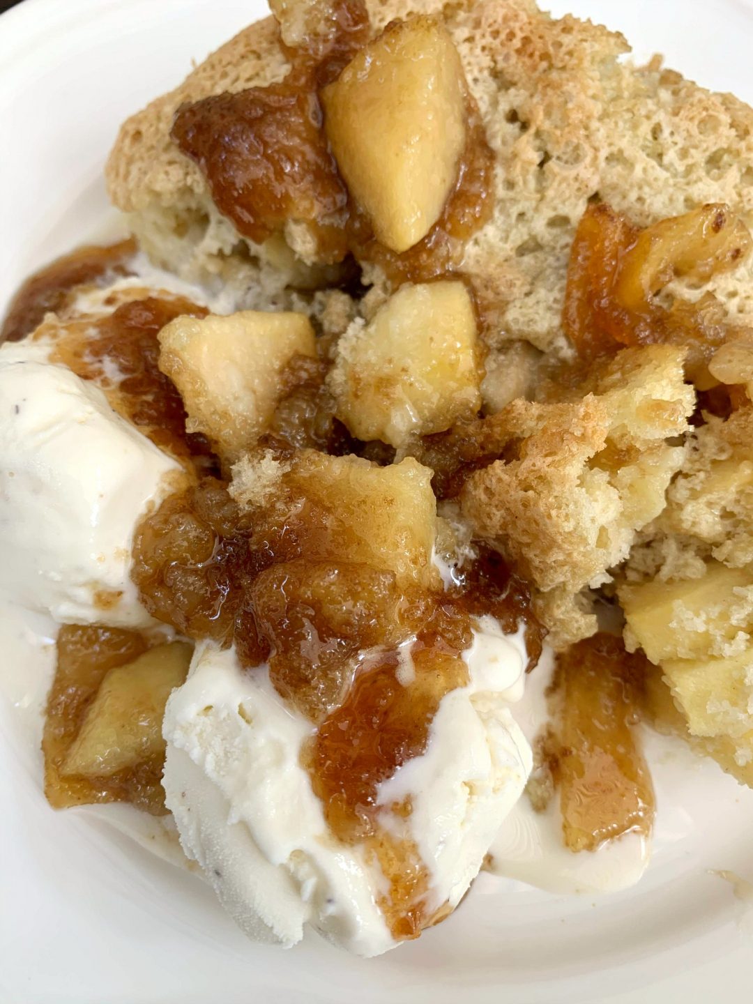 Apple Sponge Pudding Cake - The Endless Appetite